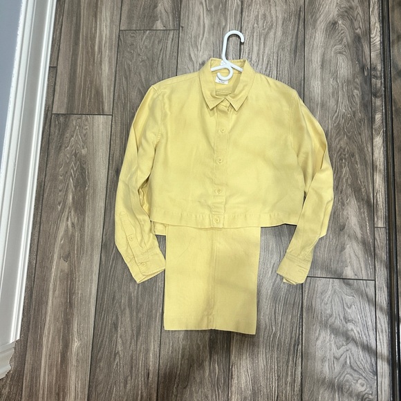 Wilfred | Pants & Jumpsuits | Aritzia Yellow Pastel Cropped Button Up ...